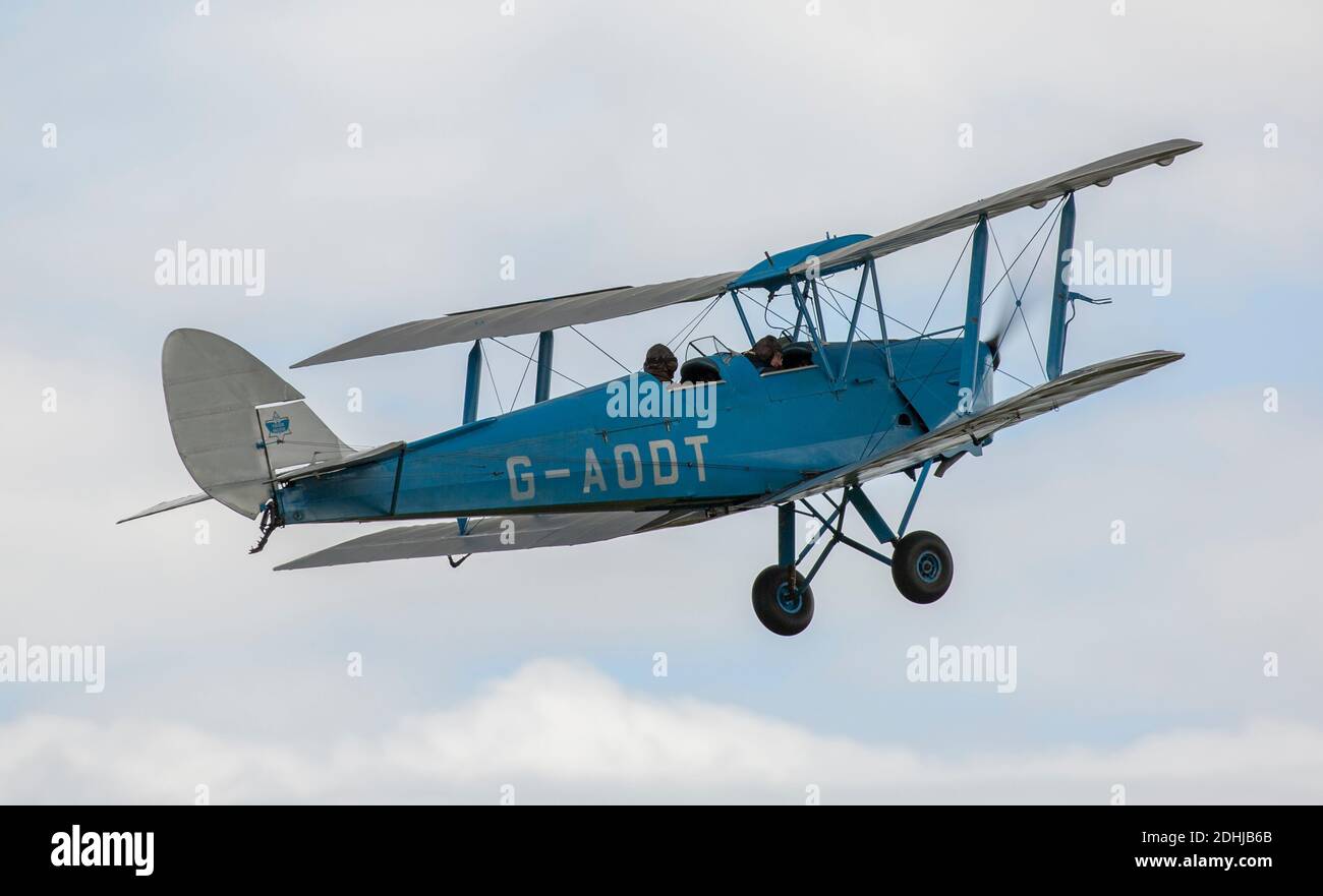 DH82 Tiger Moth de Havilland Aircraft Airplane Aviation Classic ...