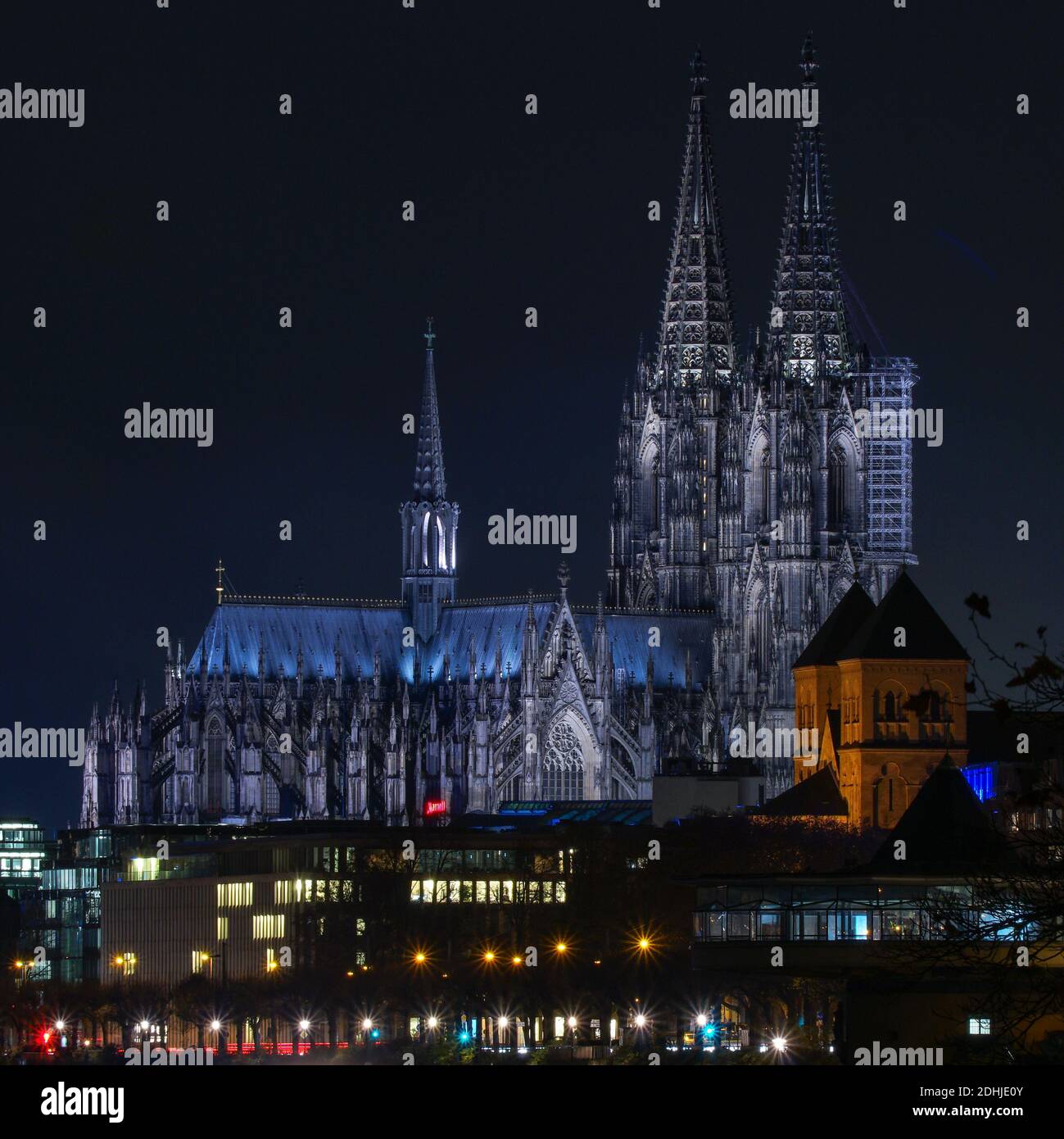 The night view of Cologne Cathedral in Germany Stock Photo - Alamy