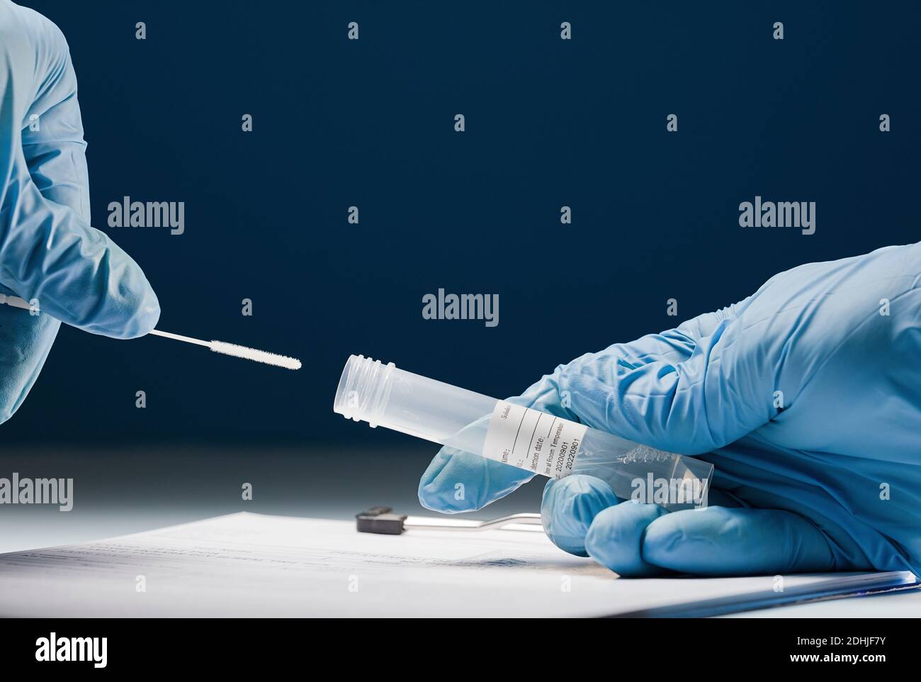 Transport of PCR virals in laboratory, transparent liquido closure ...