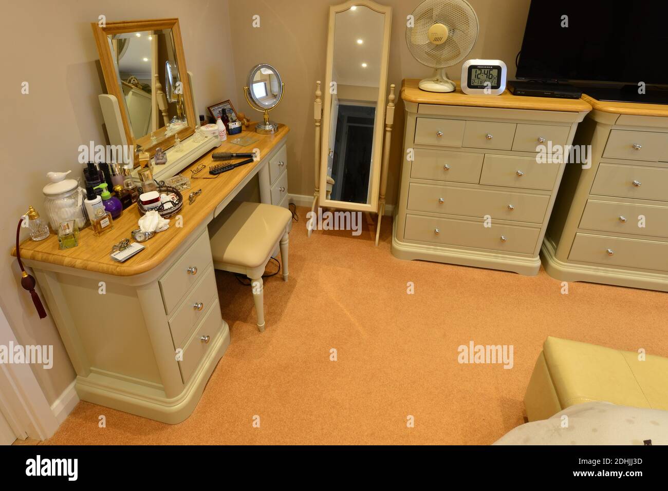 A dressing table in a ladies bedroom Stock Photo - Alamy