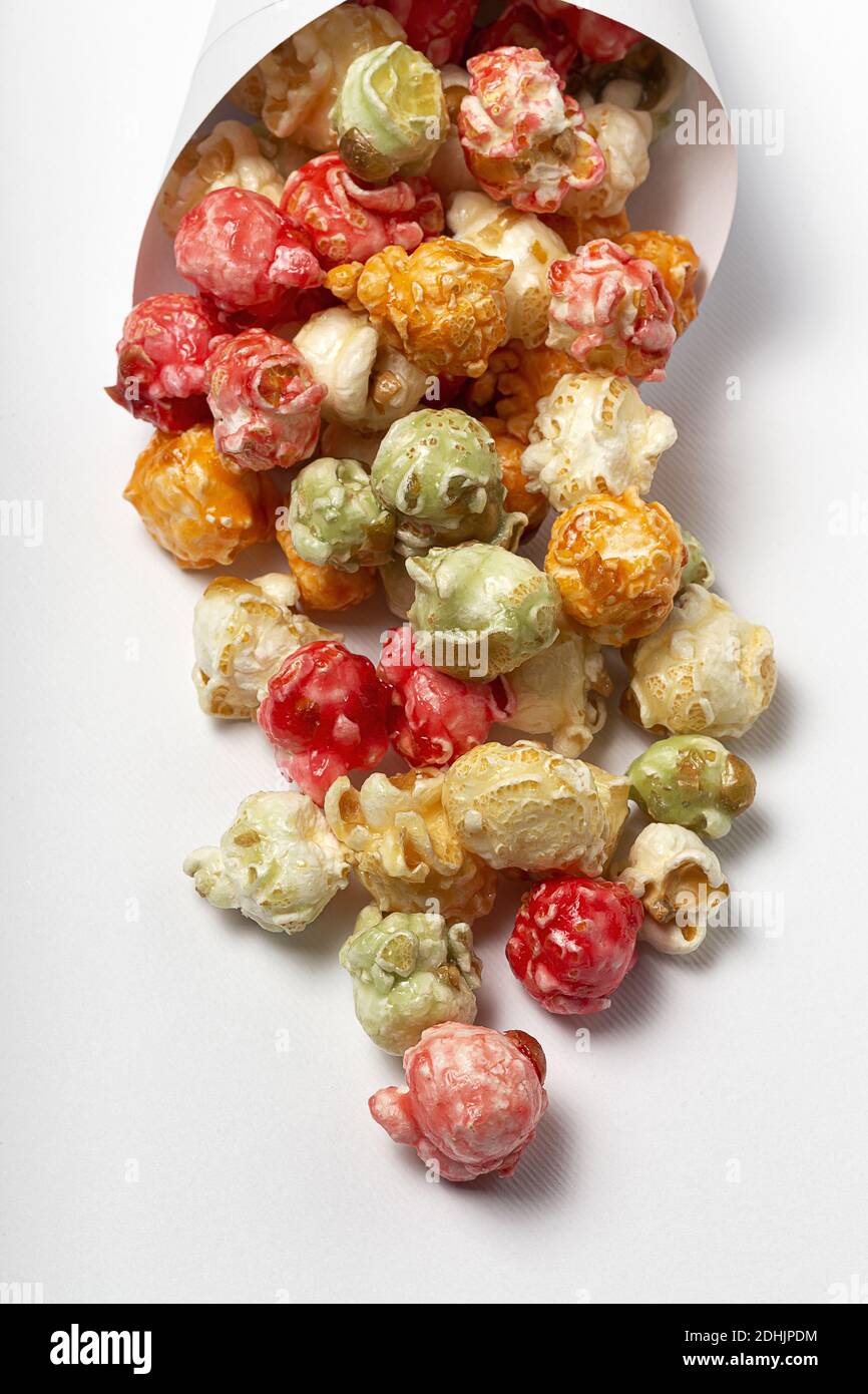 Popcorn cone hi-res stock photography and images - Alamy