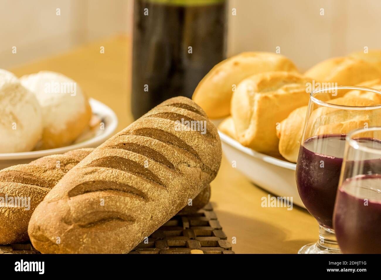 Assorted breads bread rolls hi-res stock photography and images - Alamy