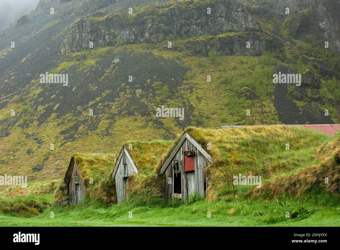 Turf farmhouse iceland hi-res stock photography and images - Alamy