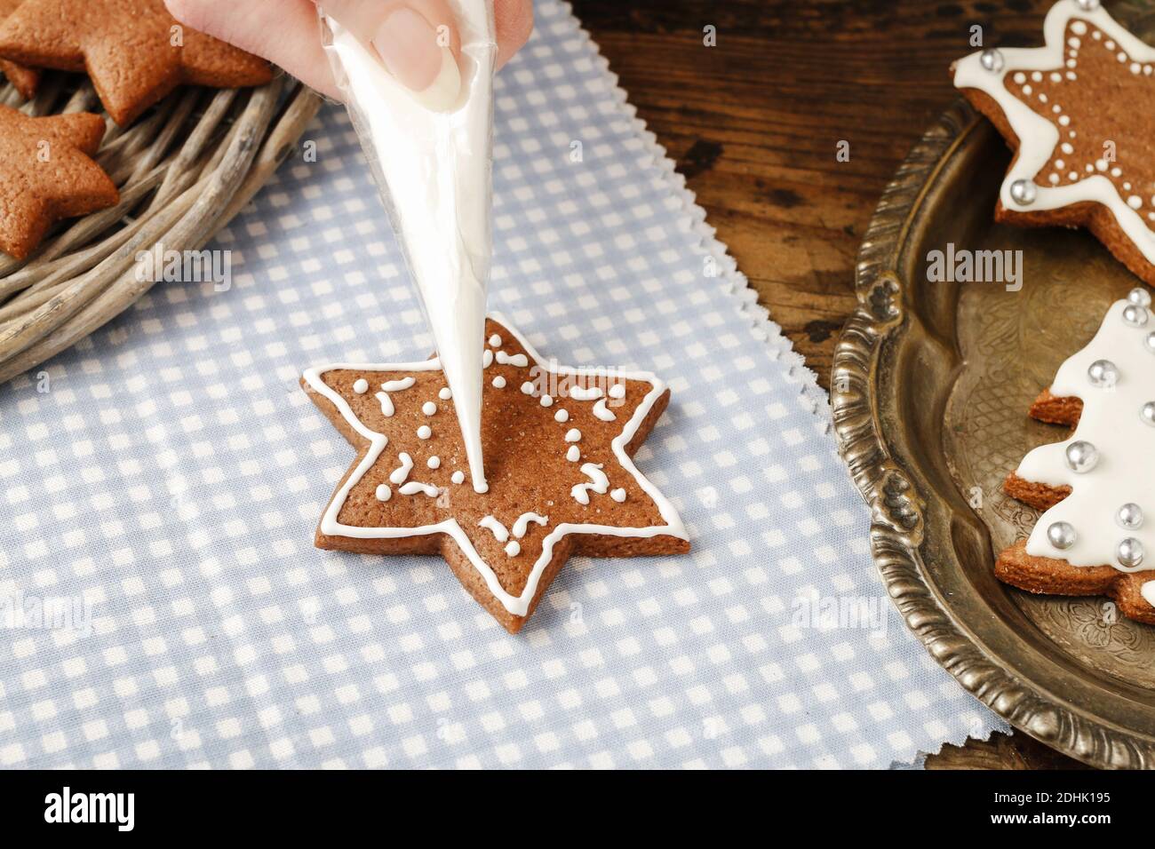 How to make christmas gingerbread cookies, step by step, tutorial Stock ...