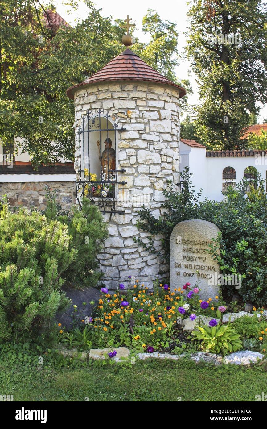 St Adalbert roadside shrine in Bujakow, Poland Stock Photo - Alamy
