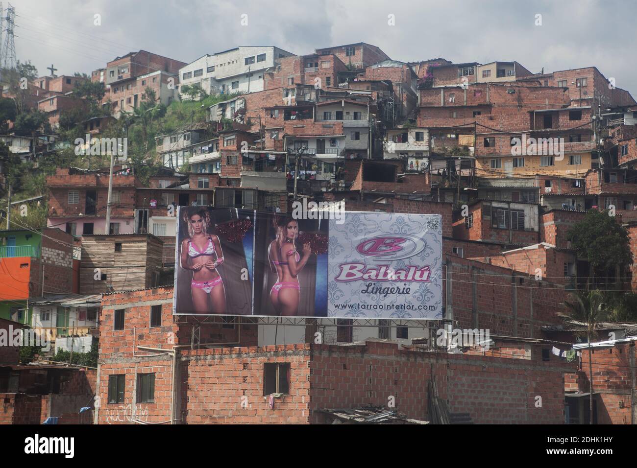 Favelas in Medellin, Colombia Stock Photo - Alamy