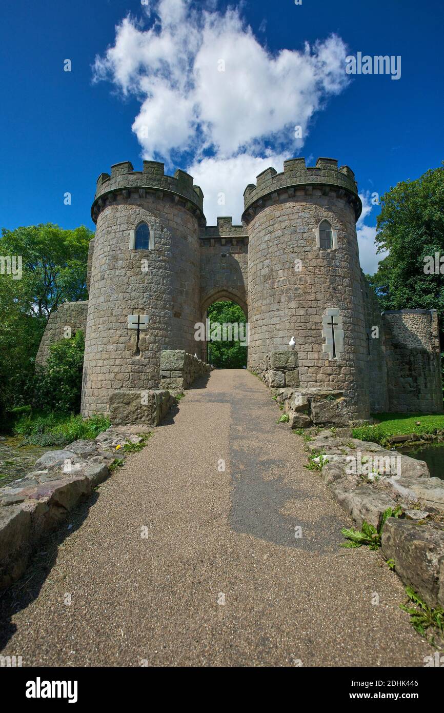 Whittington castle hi-res stock photography and images - Alamy