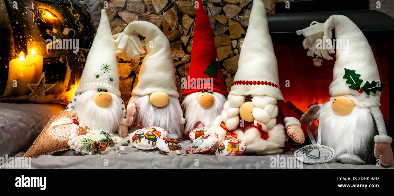 New year gnomes hi-res stock photography and images - Alamy