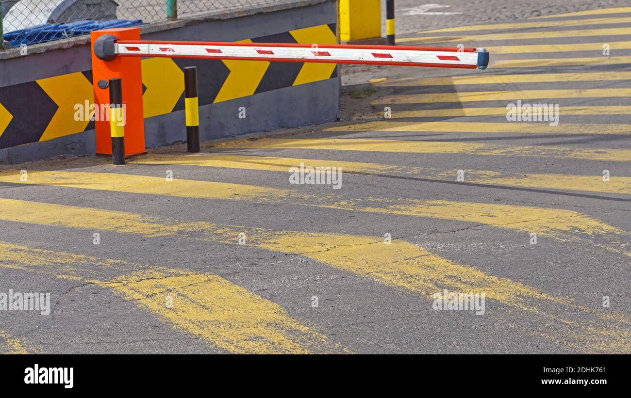 Parking barrier hi-res stock photography and images - Alamy