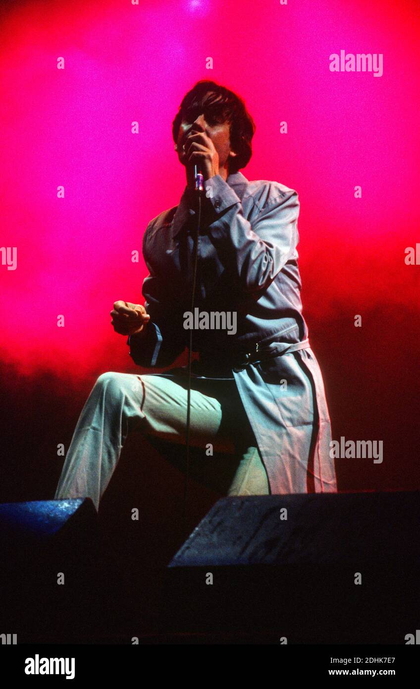 Pulp band nineties hi-res stock photography and images - Alamy