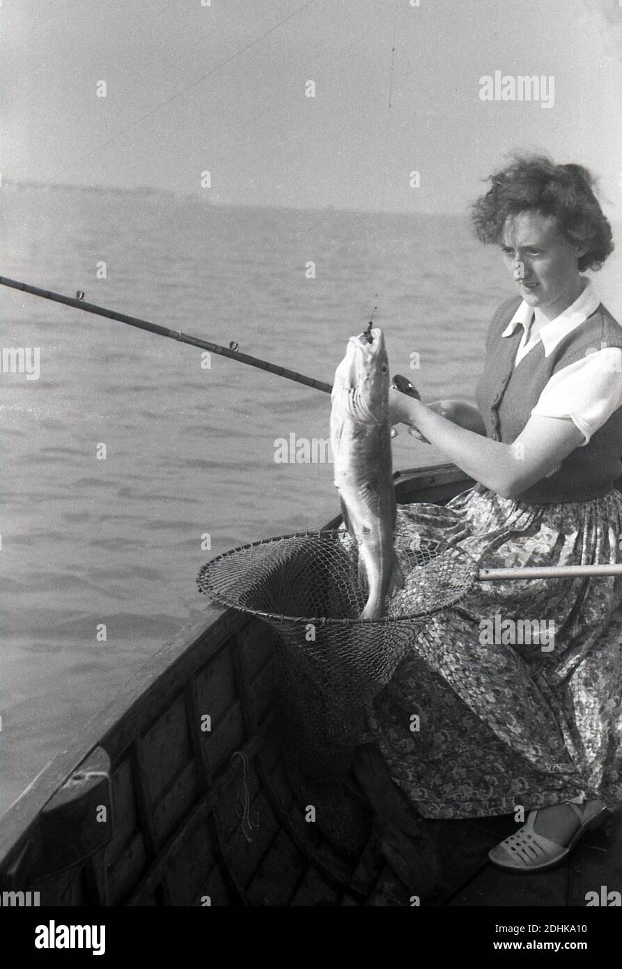 1950s, historical, lady fishing Stock Photo - Alamy