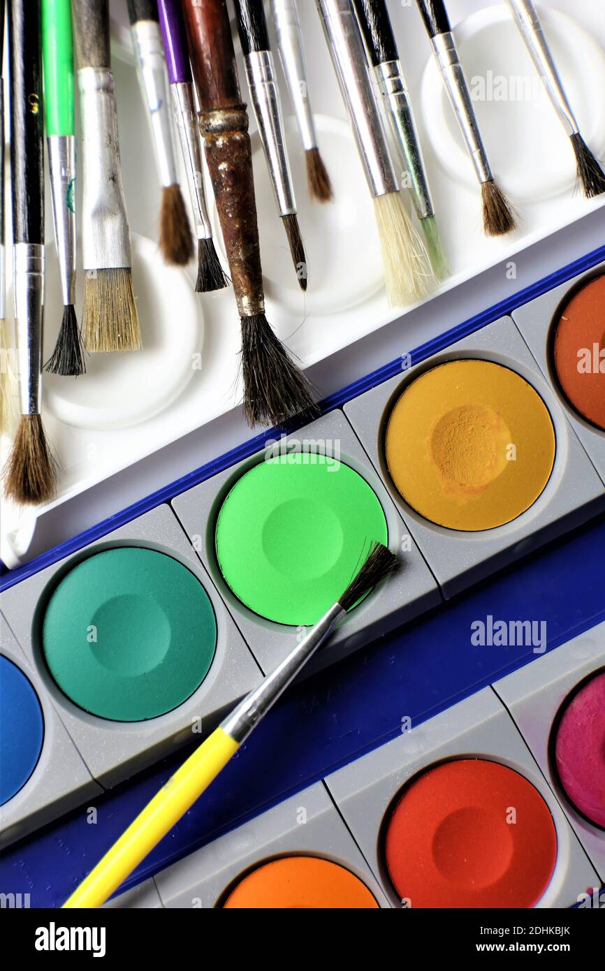 paints and brushes Stock Photo - Alamy