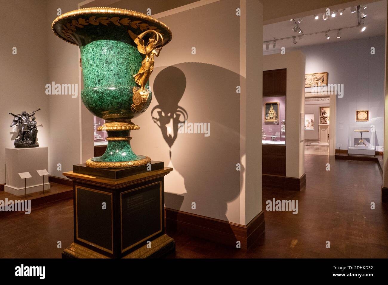 The Metropolitan of Art is an iconic cultural landmark in New York City ...