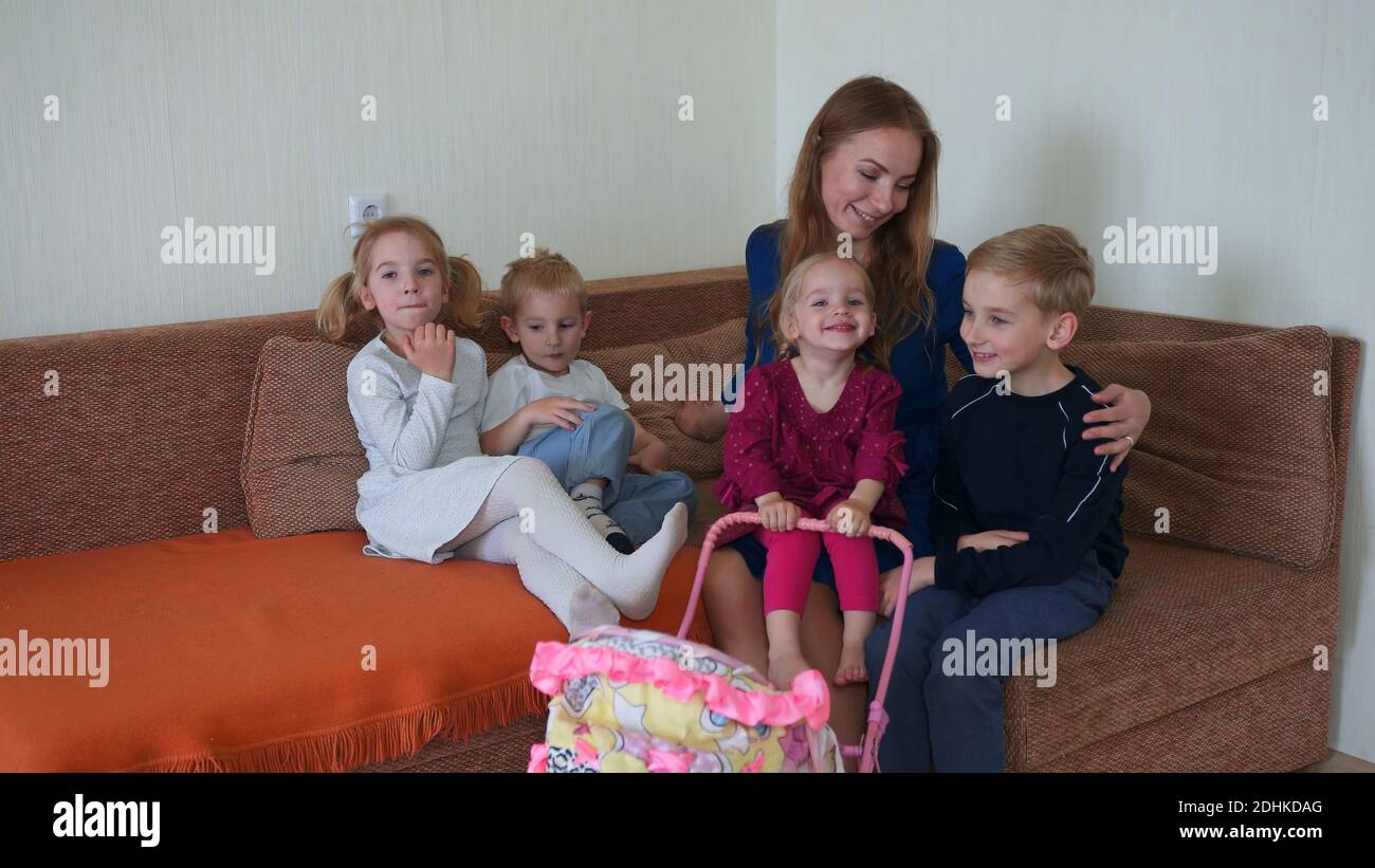 Mum many kids isolated hi-res stock photography and images - Alamy