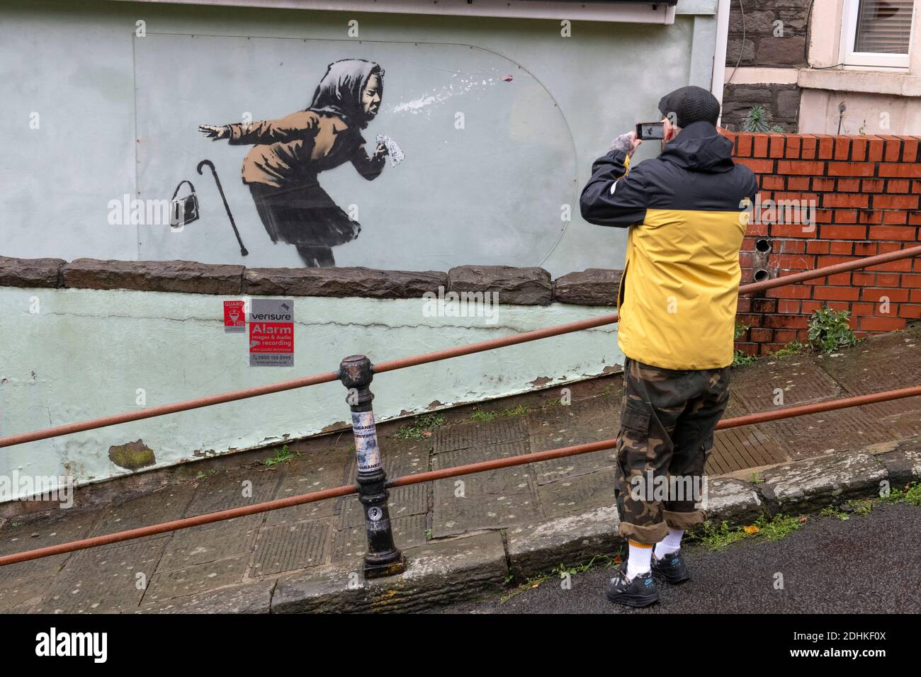 New Banksy art work called 'Aachoo!!' of a sneezing elderly woman ...