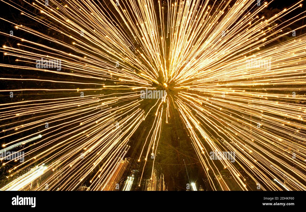 blurry yellow light spreading by zoom technique background and texture ...