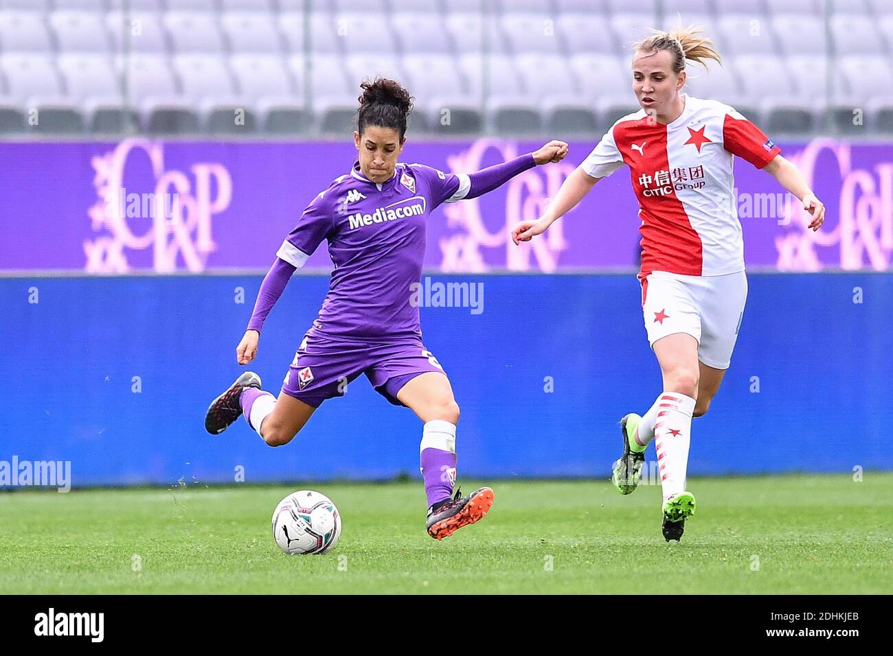 Claudia Neto High Resolution Stock Photography and Images - Alamy