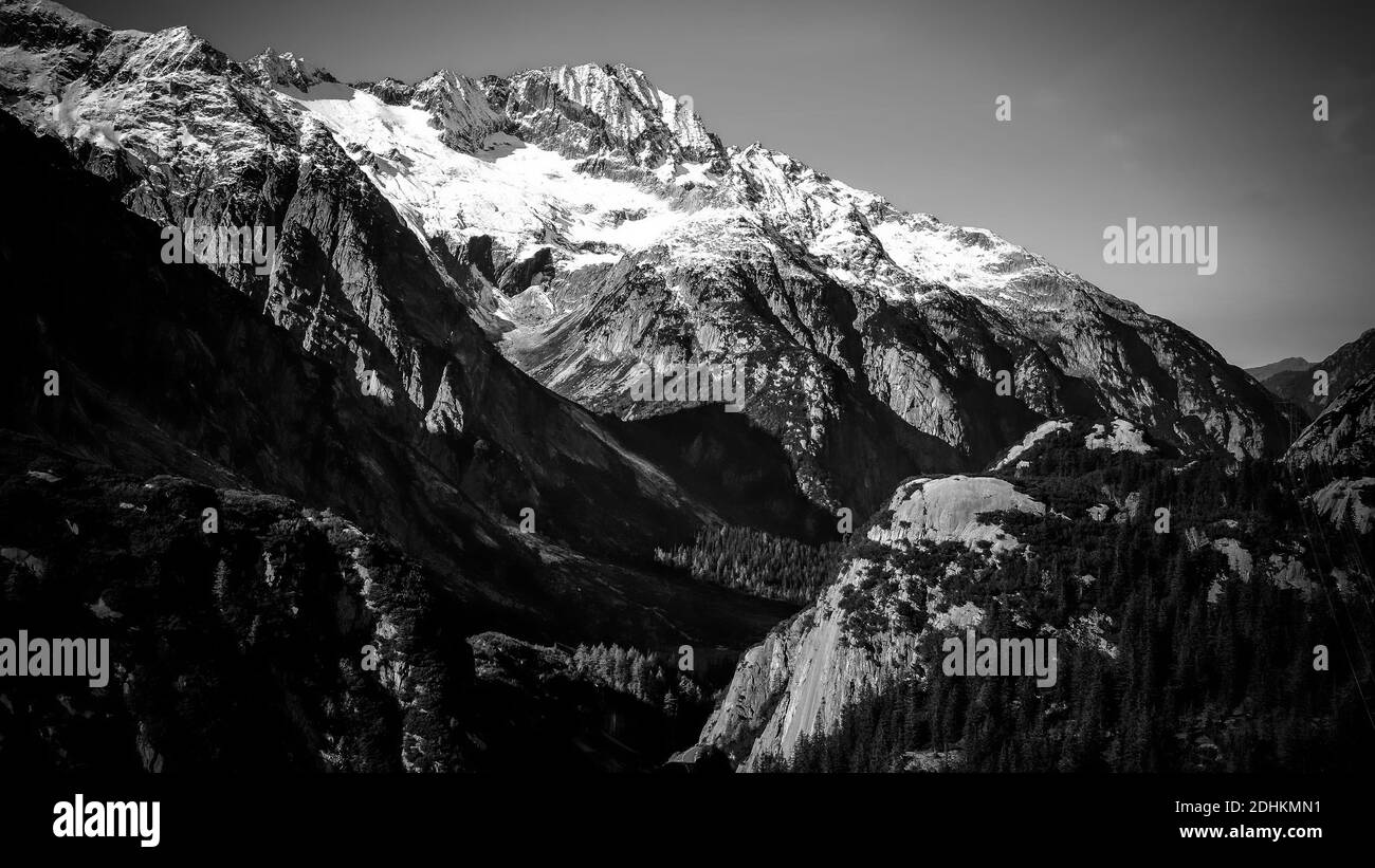 The amazing landscape of the Swiss Alps in Switzerland Stock Photo - Alamy