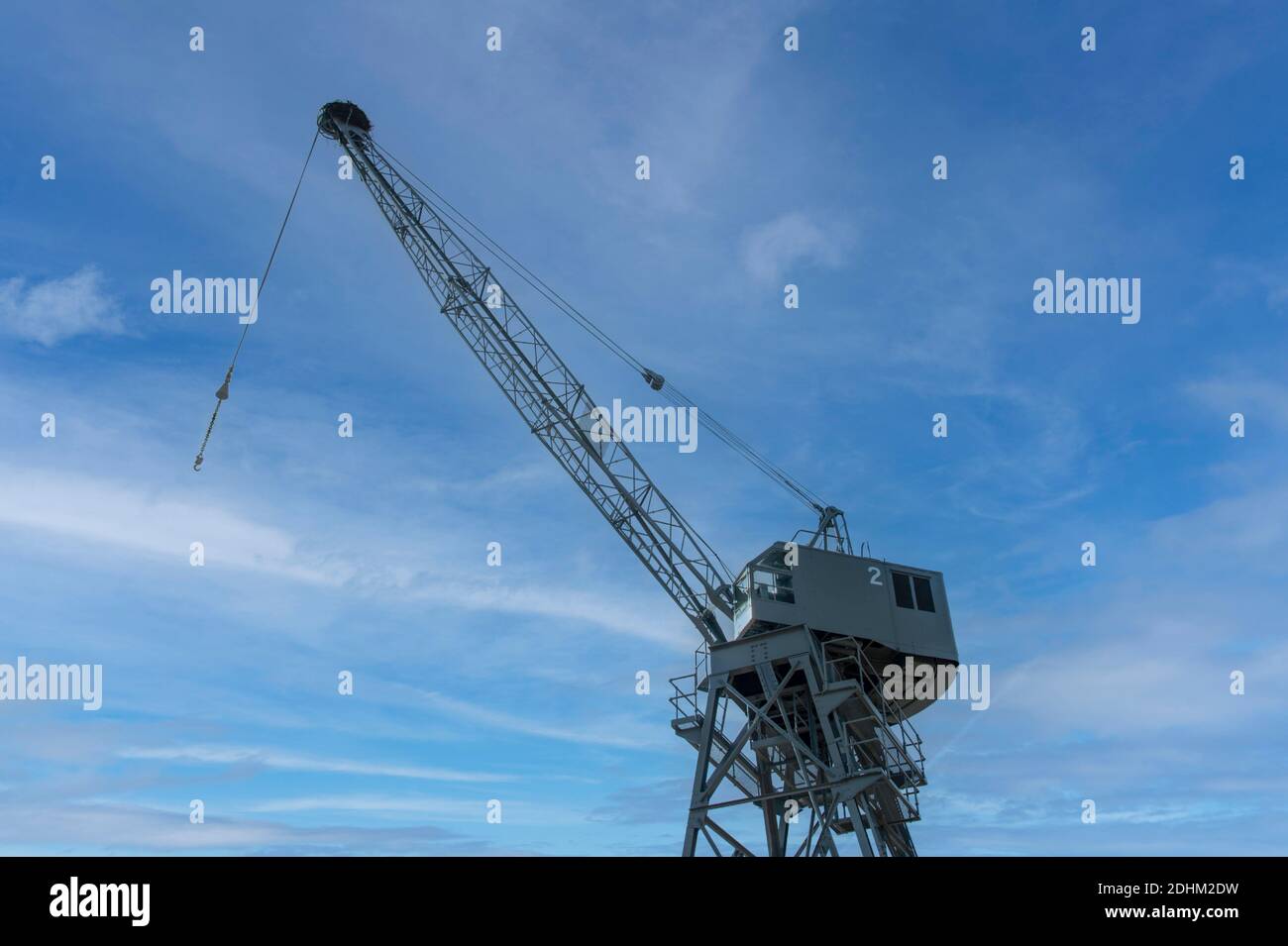 Dockside crane hi-res stock photography and images - Alamy