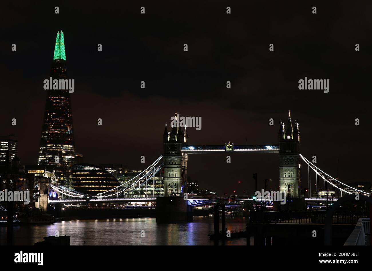 The top 20 storeys of the Shard building in central London are lit up ...