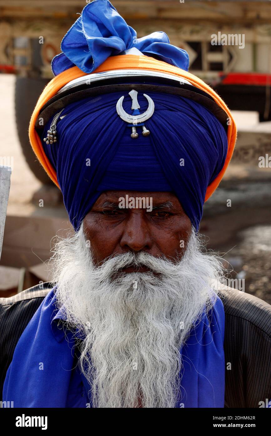 A nihang hi-res stock photography and images - Alamy