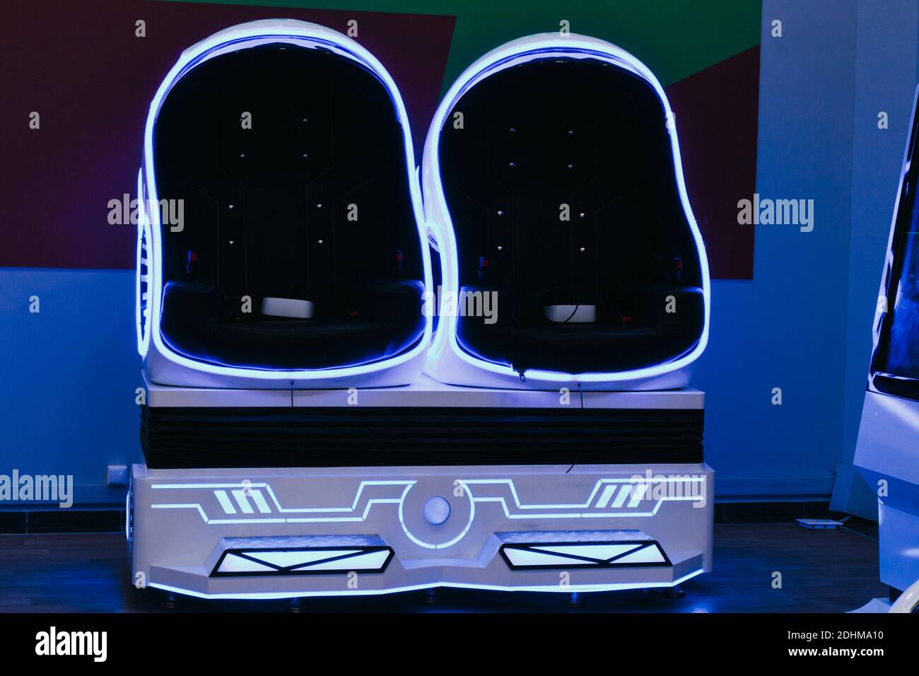 VR attractions virtual cyber reality gaming club new technologies full ...