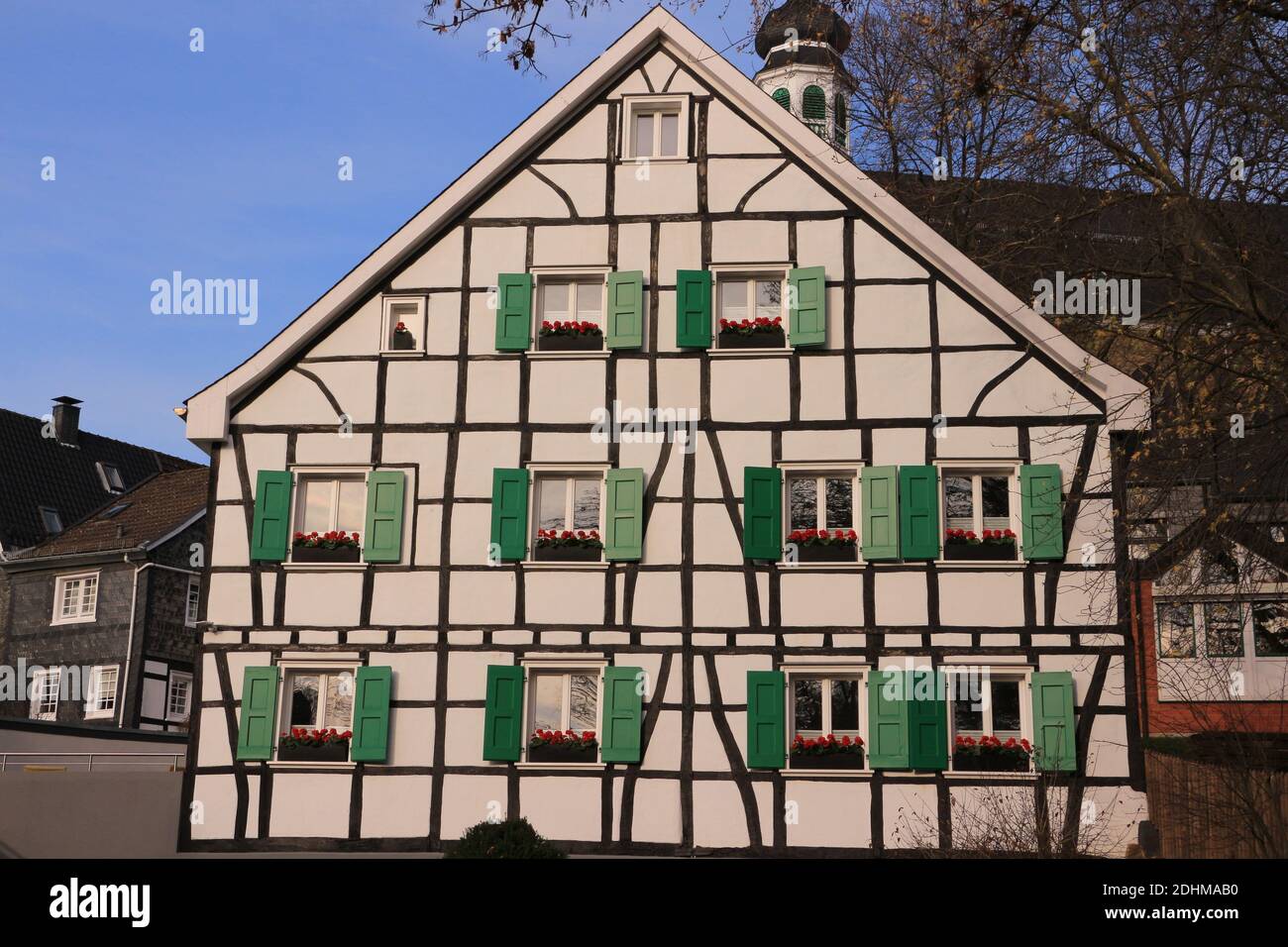 Impressionen aus der Historischen Altstadt von Gräfrath, einem ...