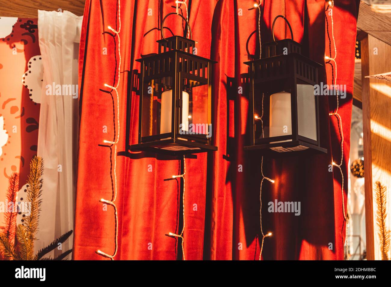 Beautiful drawing boxes gifts hi-res stock photography and images - Alamy