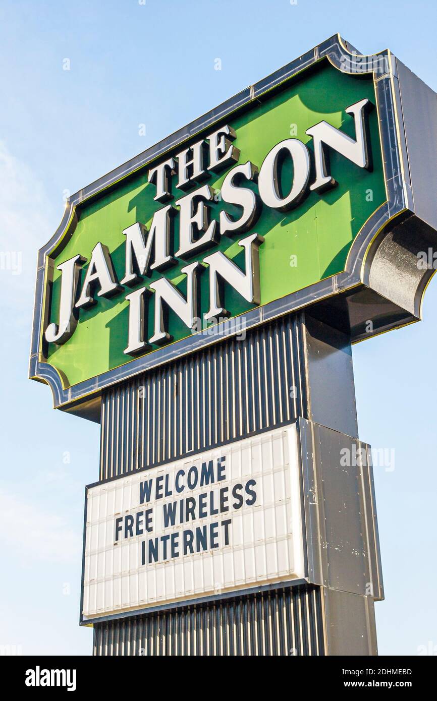 Alabama Florence Jameson Inn hotel outside exterior,sign welcome free ...