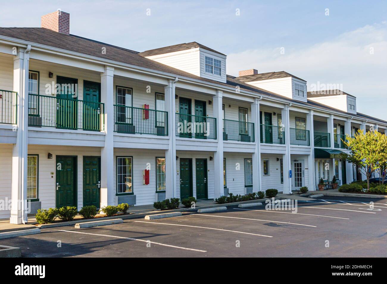 Alabama Florence Jameson Inn hotel outside exterior Stock Photo - Alamy