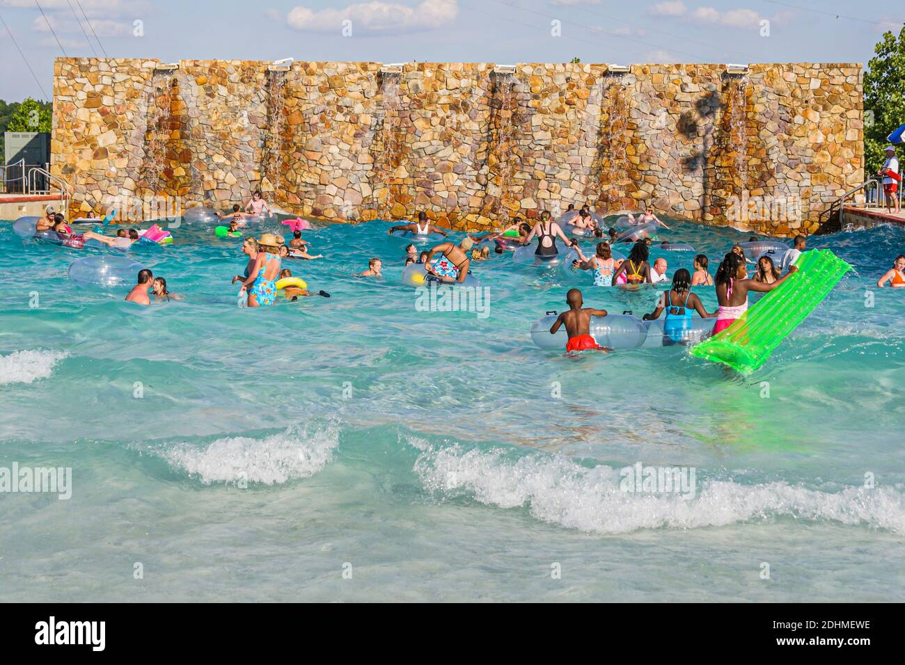 Alabama Decatur Point Mallard Park Waterpark Wave Pool Stock Photo - Alamy