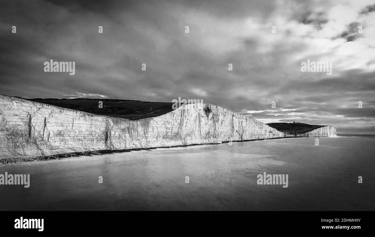 Amazing Seven Sisters at the English coast - white cliffs from above in ...