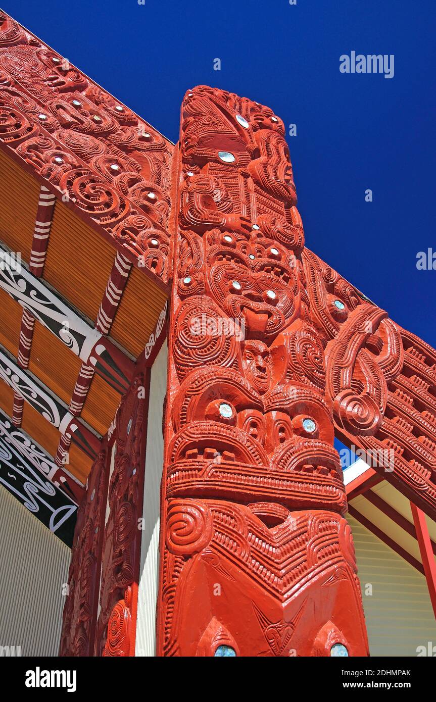 Carvings on The Meeting House (Wharenui), Whakarewarewa Living Thermal ...