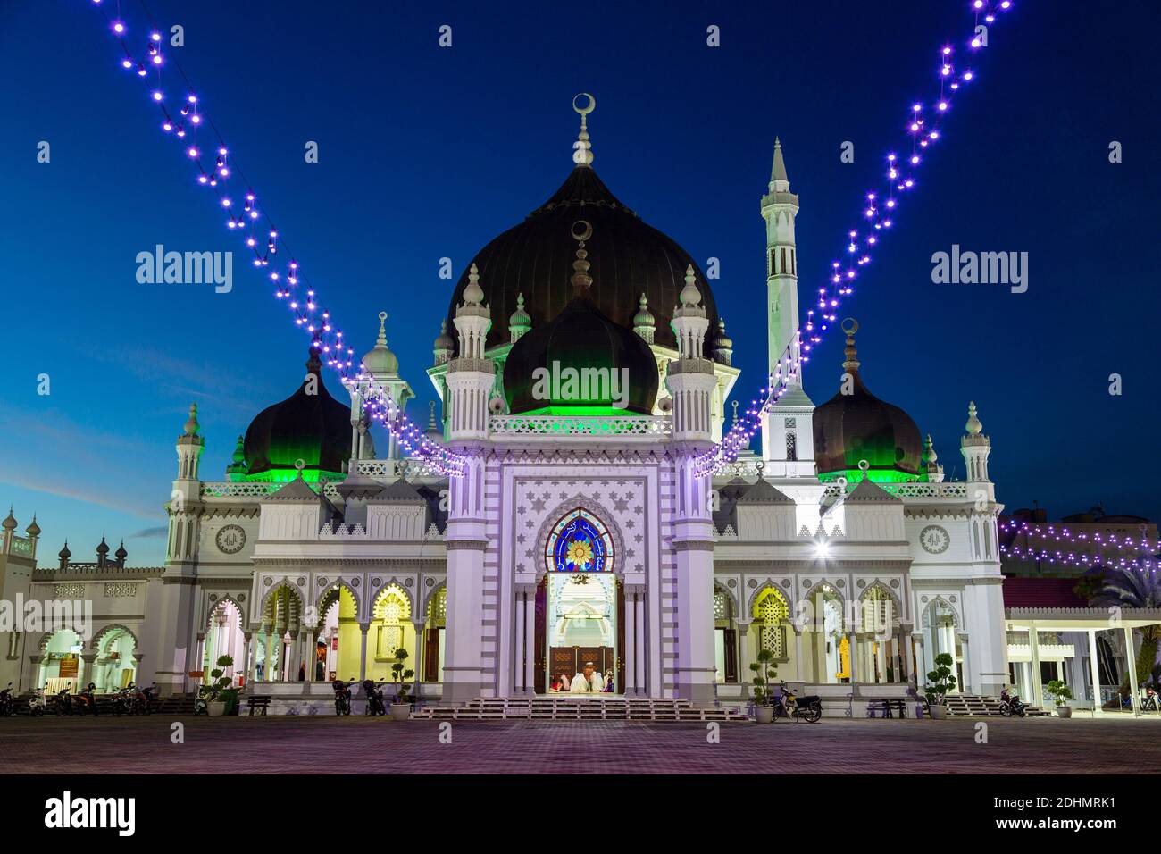 The Zahir Mosque (Malay: Masjid Zahir) is a mosque in Alor Setar, Kedah ...