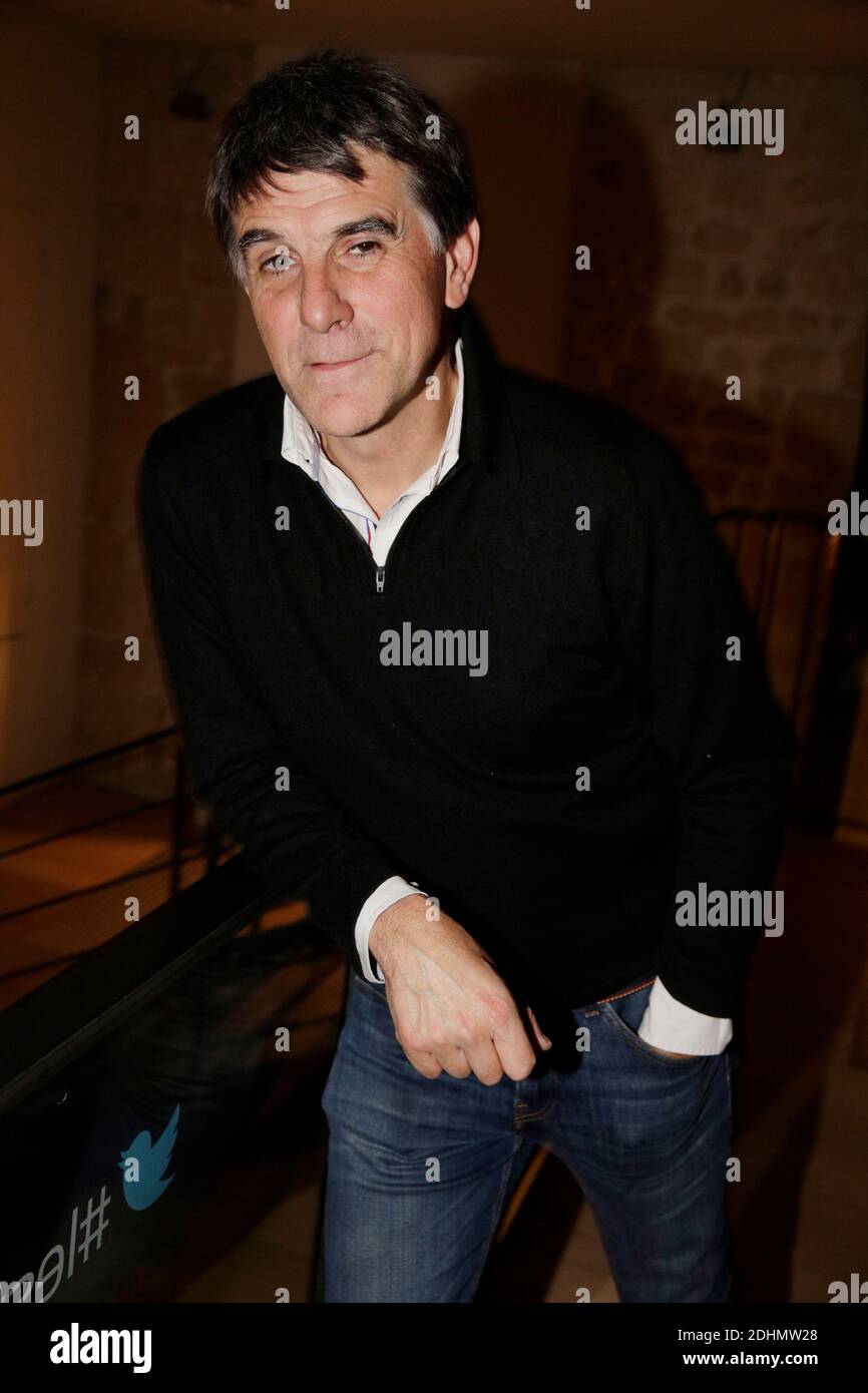 Tex assiste a la soiree Hommage a Laurent Violet au Theatre Les Feux de ...