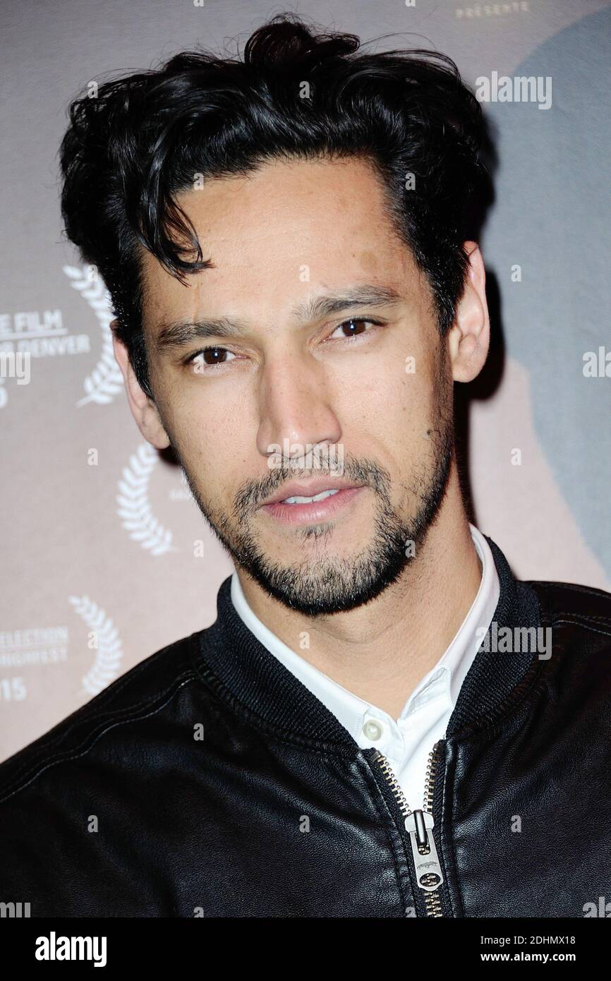 Stany Coppet assiste a l'avant-premiere du film 'Night Fare' au ...