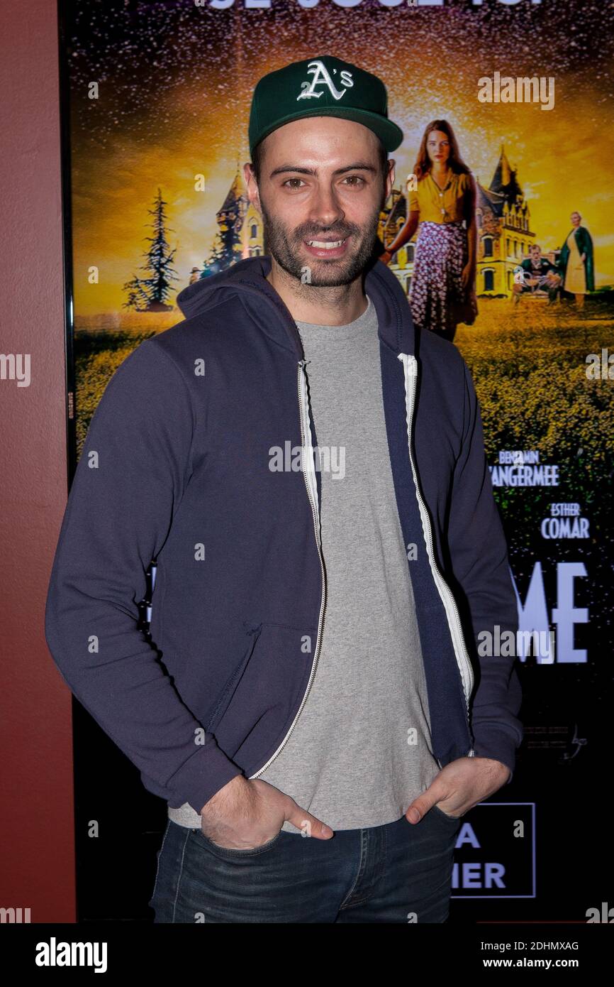 Jonathan Helpert lors de la premiere du film House of time au cinema ...