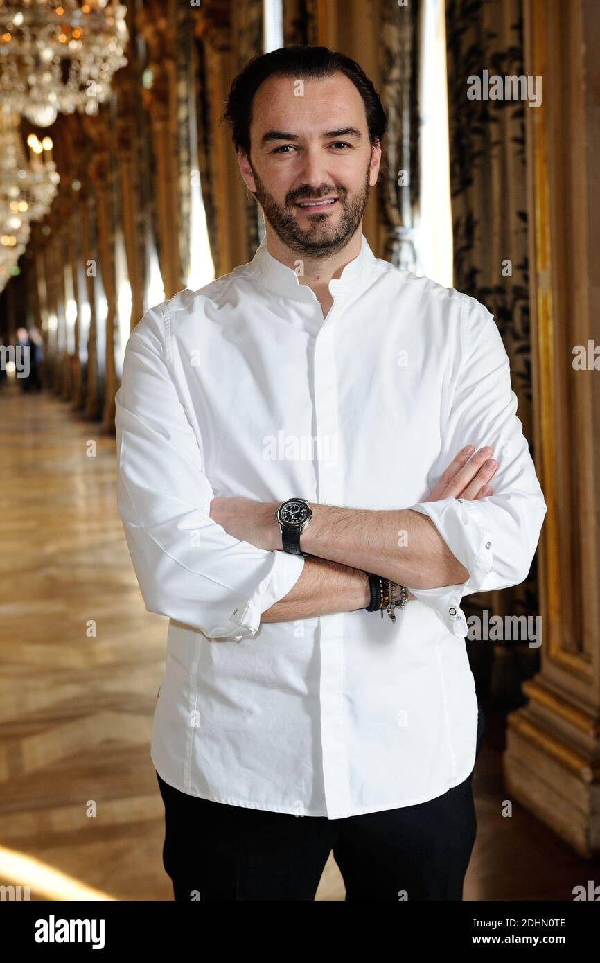 Chefs francais hi-res stock photography and images - Alamy