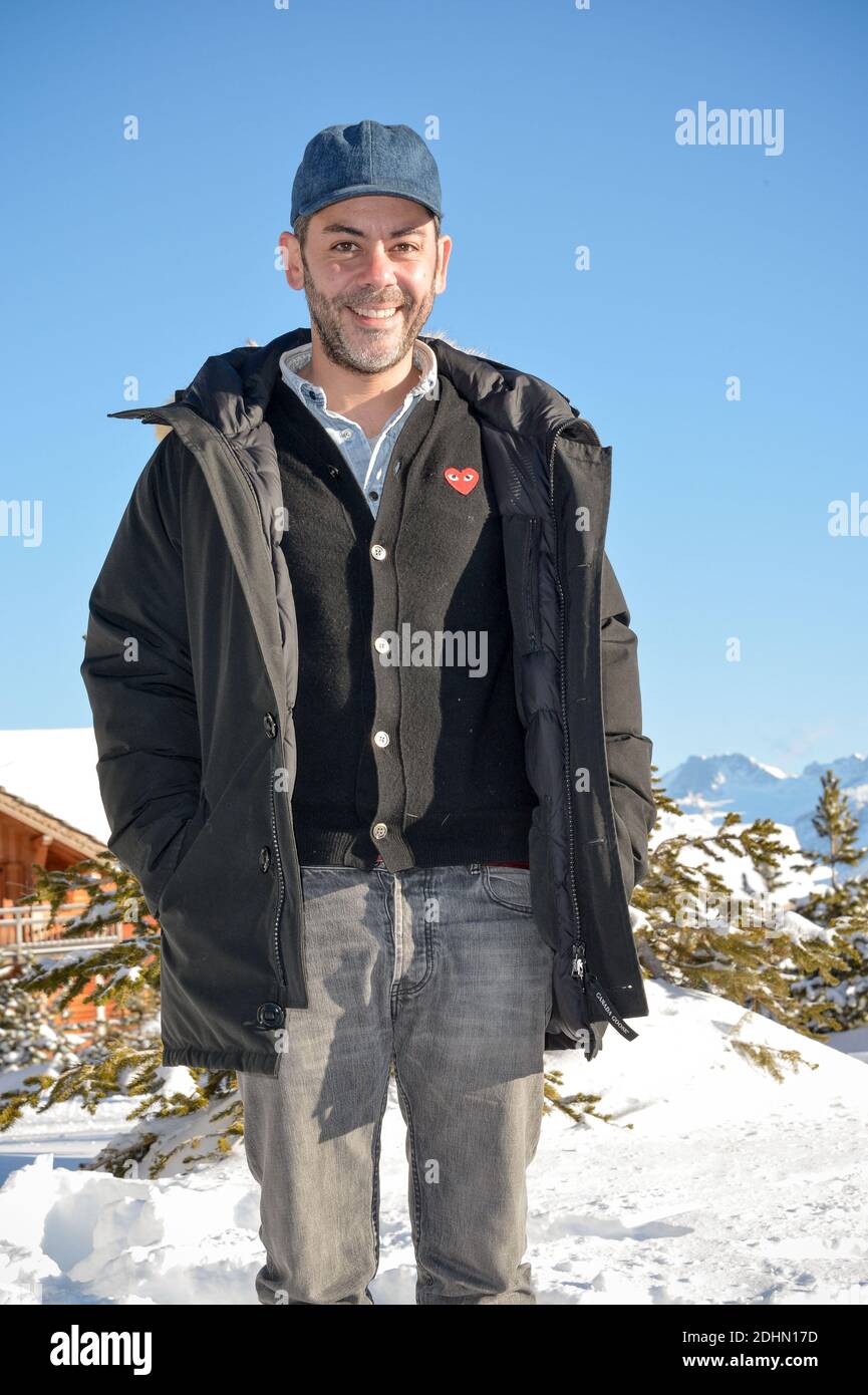 Manu Payet attends the photocall for the movie "Tout pour etre heureux ...