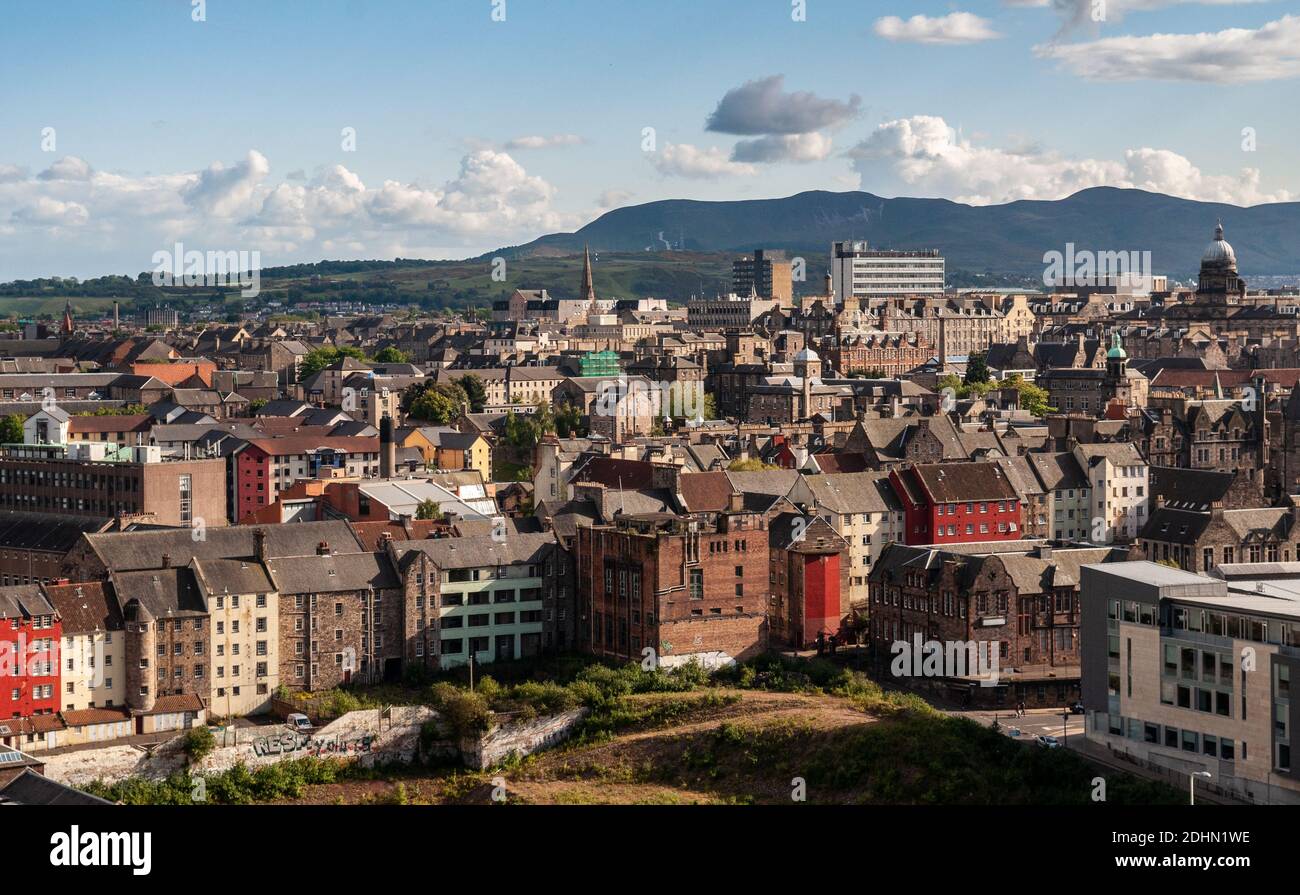Edinburghs old town hi-res stock photography and images - Alamy