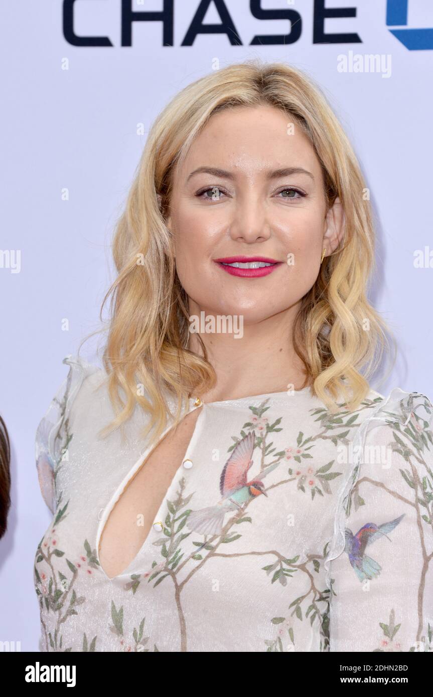 Kate Hudson attends the Premiere of 20th Century Fox's 'Kung Fu Panda 3 ...