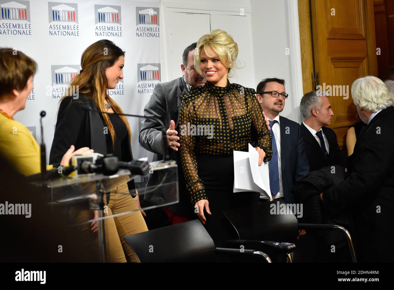 Force feeding geese hi-res stock photography and images - Alamy