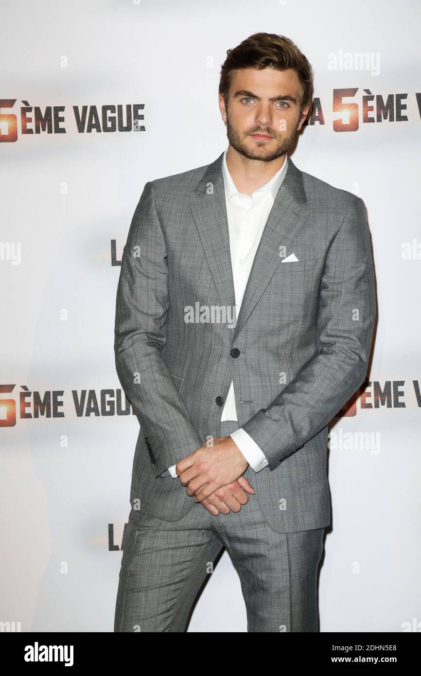 Alex Roe attending the 'La 5eme Vague' Photocall at Le Bristol on ...