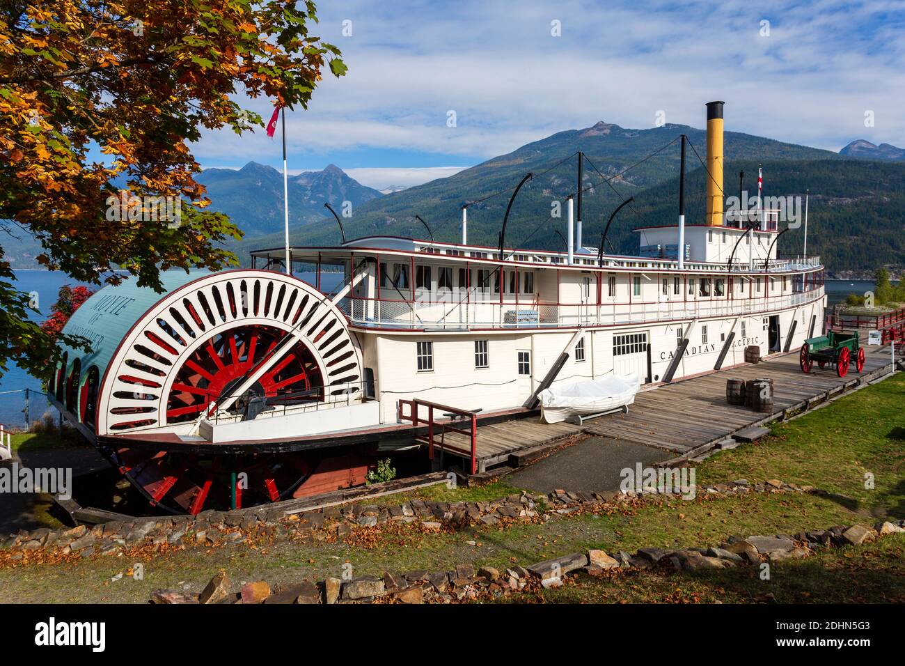 Sternwheeler hi-res stock photography and images - Alamy