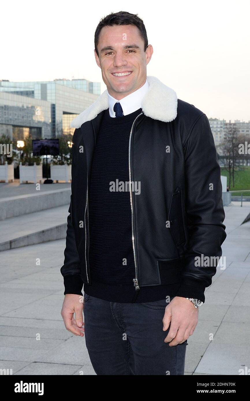 Aussie rugby star Dan Carter arriving to the Louis Vuitton collection ...