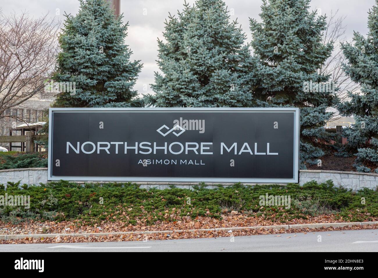 November 16, 2020. Peabody, MA. Northshore Mall sign. © 2020 Marilyn ...