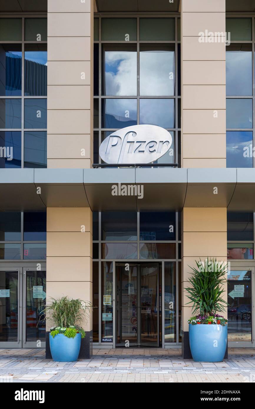 Drug distribution programs hi-res stock photography and images - Alamy