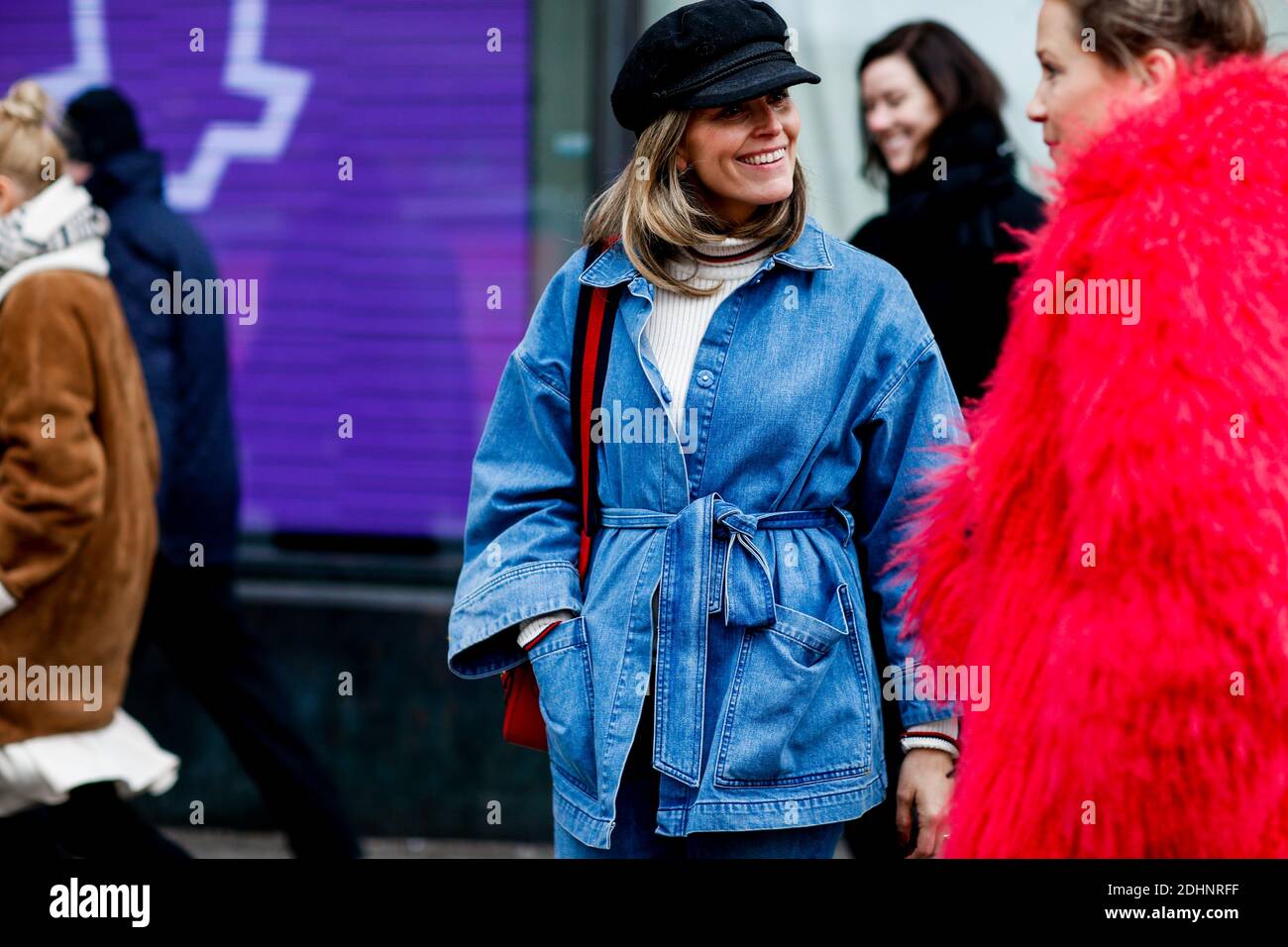 Street style, Janka Polliani arriving at AltewaiSaome Fall-Winter 2016 ...