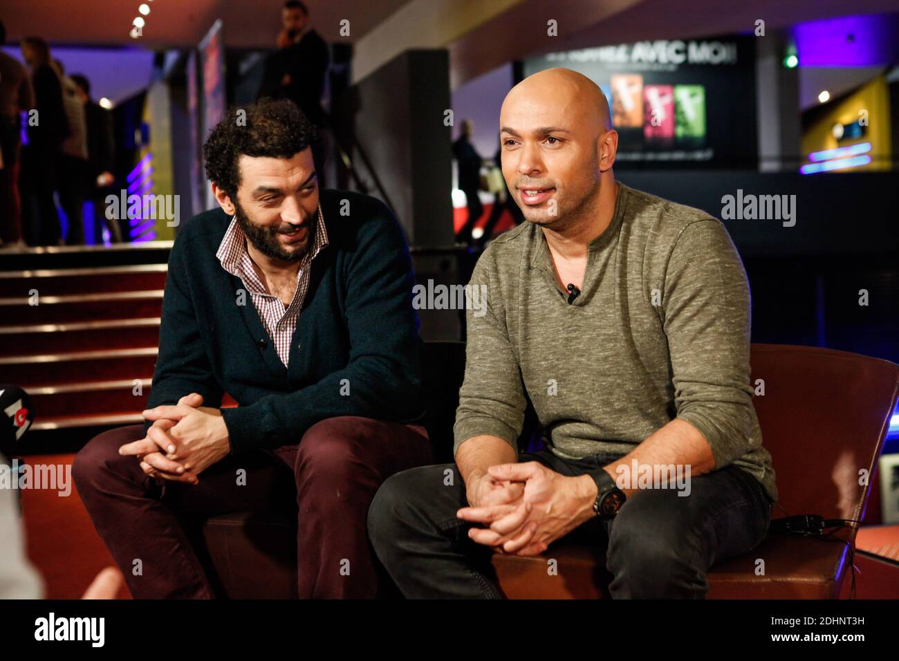 Les acteurs Eric Judor and Ramzy Bedia assistent a la premiere du film ...