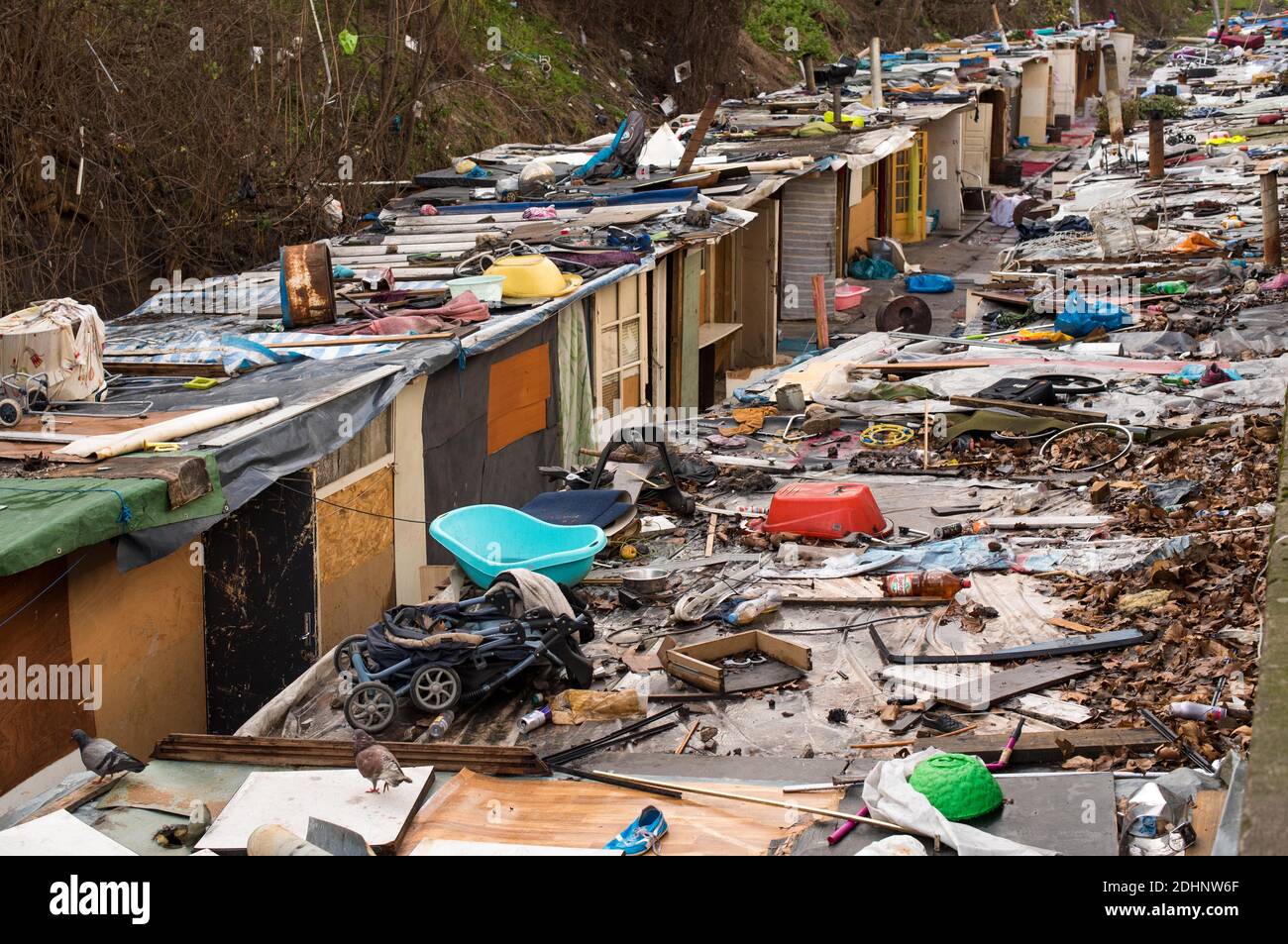 Camp de roms hi-res stock photography and images - Alamy